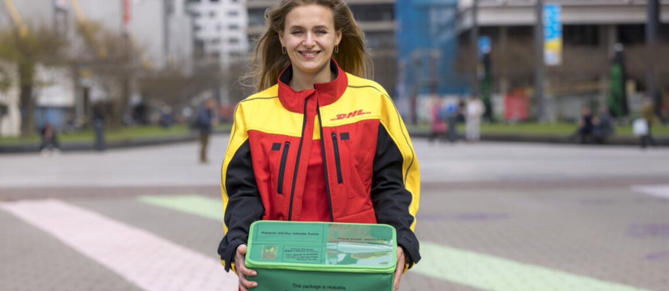 DHL tests reusable shipping packaging | DHL eCommerce